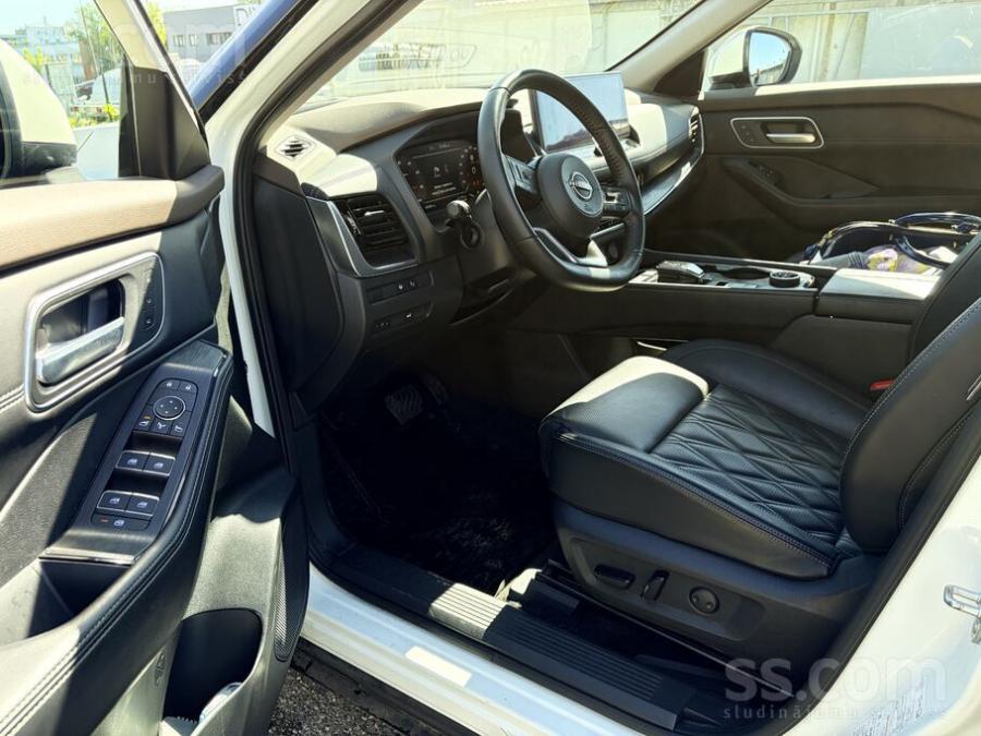 Balts Nissan X-Trail 2023 Rīga, ar dzinēja tilpumu 1.50 L un nobraukumu 41 tūkst. km par 33300 €, foto 7 vietnē AUTOMOTO.COM.LV
