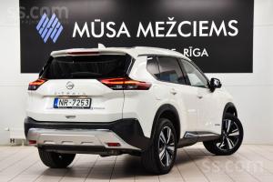 White Nissan X-Trail 2023 in Riga, with an engine capacity of 1.50 L and mileage of 41 thousand km for 32590 €, photo 9 on AUTOMOTO.COM.LV