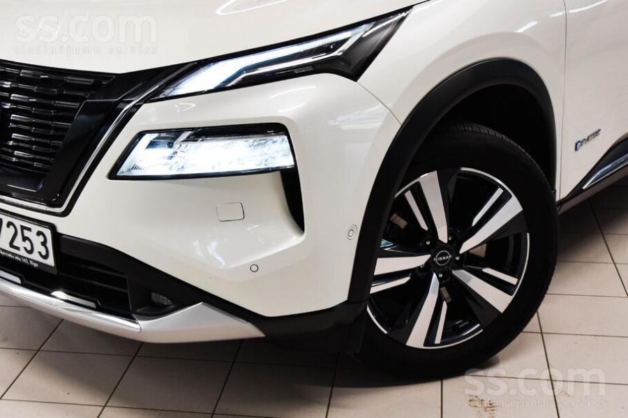 White Nissan X-Trail 2023 in Riga, with an engine capacity of 1.50 L and mileage of 41 thousand km for 32590 €, photo 10 on AUTOMOTO.COM.LV