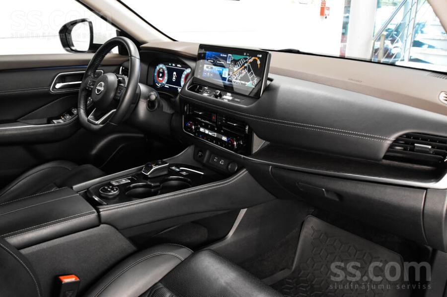 White Nissan X-Trail 2023 in Riga, with an engine capacity of 1.50 L and mileage of 41 thousand km for 32590 €, photo 16 on AUTOMOTO.COM.LV