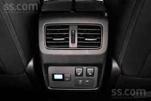 White Nissan X-Trail 2023 in Riga, with an engine capacity of 1.50 L and mileage of 41 thousand km for 32590 €, photo 19 on AUTOMOTO.COM.LV