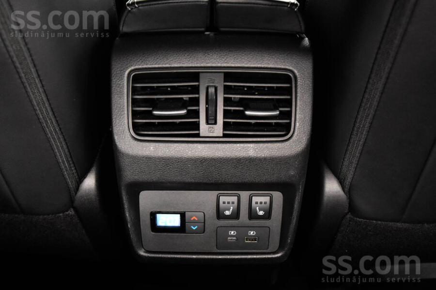 White Nissan X-Trail 2023 in Riga, with an engine capacity of 1.50 L and mileage of 41 thousand km for 32590 €, photo 19 on AUTOMOTO.COM.LV