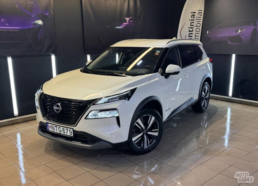 Белый Ниссан ИксТрейл 2023 в Авиженяй, объемом двигателя 1.50 л и пробегом 56 тыс. км за 26450 €, фото 1 на AUTOMOTO.COM.LV