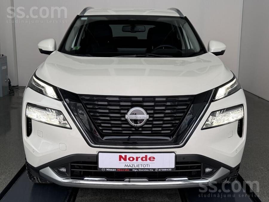 Balts Nissan X-Trail 2024 Rīga, ar dzinēja tilpumu 1.50 L un nobraukumu 28 tūkst. km par 36900 €, foto 1 vietnē AUTOMOTO.COM.LV