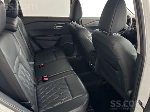 Balts Nissan X-Trail 2024 Rīga, ar dzinēja tilpumu 1.50 L un nobraukumu 28 tūkst. km par 36900 €, foto 7 vietnē AUTOMOTO.COM.LV