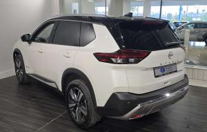 White Nissan X-Trail 2024 in Siauliai, with an engine capacity of 1.50 L and mileage of 26 thousand km for 32900 €, photo 4 on AUTOMOTO.COM.LV