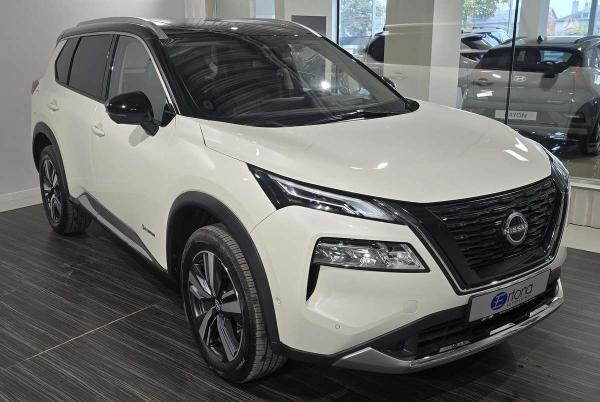 White Nissan X-Trail 2024 in Siauliai, with an engine capacity of 1.50 L and mileage of 26 thousand km for 32900 €, photo 5 on AUTOMOTO.COM.LV