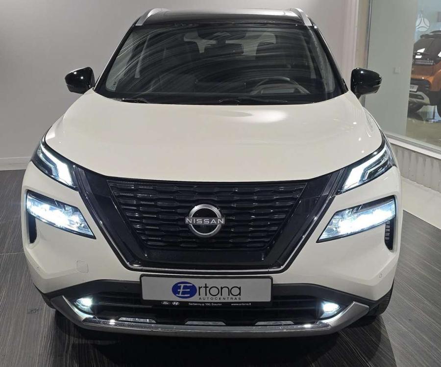 White Nissan X-Trail 2024 in Siauliai, with an engine capacity of 1.50 L and mileage of 26 thousand km for 32900 €, photo 7 on AUTOMOTO.COM.LV