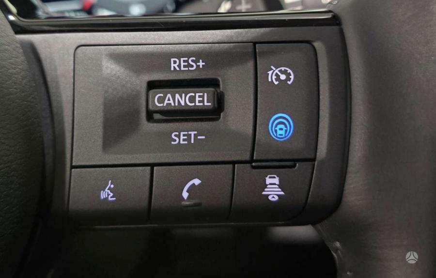 White Nissan X-Trail 2025 in Siauliai, with an engine capacity of 1.50 L and mileage of 12 thousand km for 27400 €, photo 20 on AUTOMOTO.COM.LV