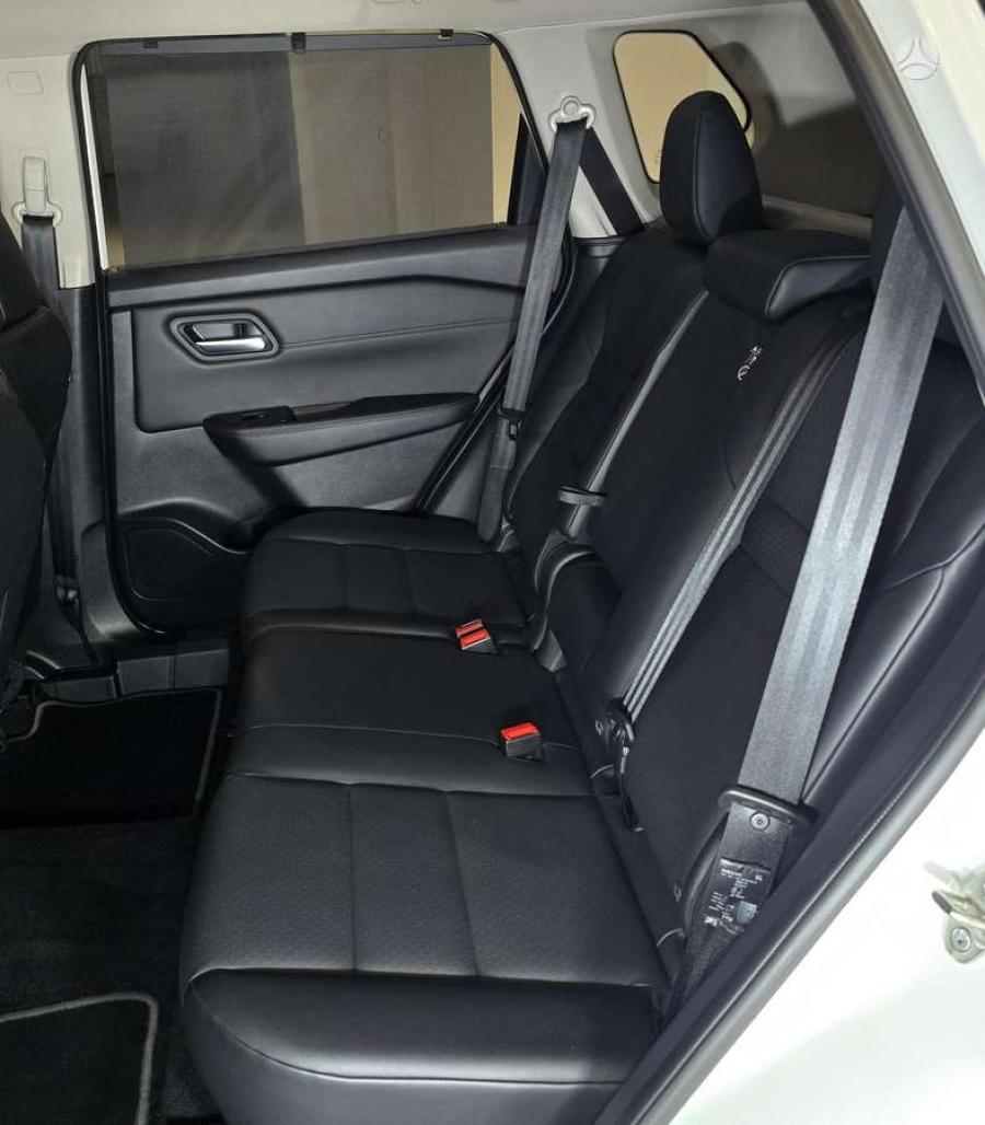 White Nissan X-Trail 2025 in Siauliai, with an engine capacity of 1.50 L and mileage of 12 thousand km for 27400 €, photo 28 on AUTOMOTO.COM.LV