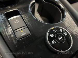 White Nissan X-Trail 2026 in Tartu, with an engine capacity of 1.50 L and mileage of 2 thousand km for 47390 €, photo 14 on AUTOMOTO.COM.LV