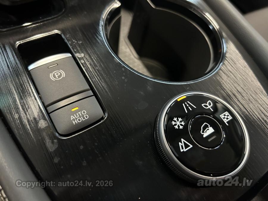 White Nissan X-Trail 2026 in Tartu, with an engine capacity of 1.50 L and mileage of 2 thousand km for 47390 €, photo 14 on AUTOMOTO.COM.LV