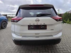 White Nissan X-Trail 2026 in Klaipeda, with an engine capacity of 1.50 L and mileage of 1 thousand km for 28400 €, photo 21 on AUTOMOTO.COM.LV