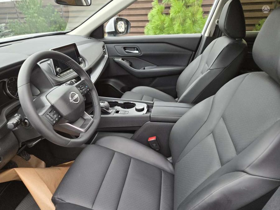 White Nissan X-Trail 2026 in Klaipeda, with an engine capacity of 1.50 L and mileage of 1 thousand km for 28400 €, photo 34 on AUTOMOTO.COM.LV