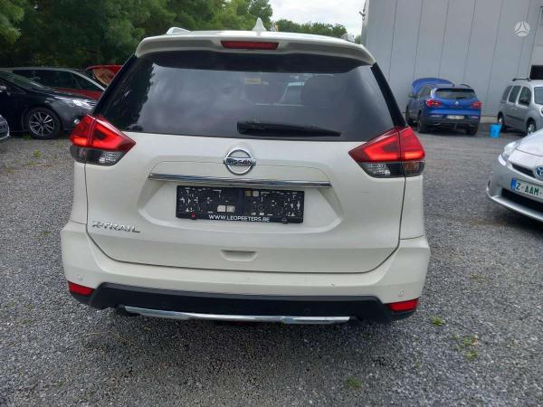 Balts Nissan X-Trail 2017 Šauļi, ar dzinēja tilpumu 1.60 L un nobraukumu 130 tūkst. km par 12450 €, foto 3 vietnē AUTOMOTO.COM.LV