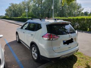 Balts Nissan X-Trail 2015 Tallina, ar dzinēja tilpumu 0.00 L un nobraukumu 137 tūkst. km par 13500 €, foto  vietnē AUTOMOTO.COM.LV