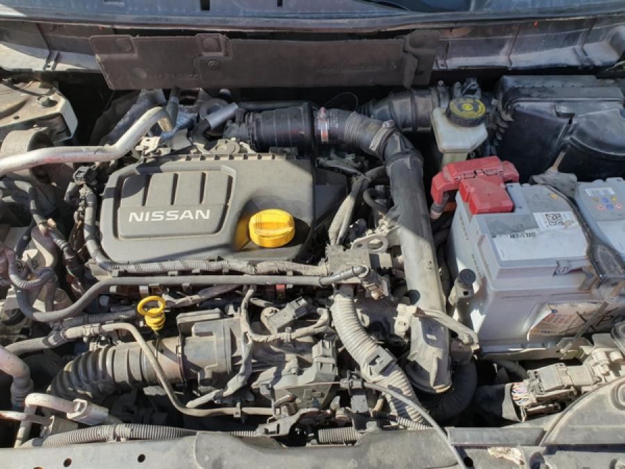 Balts Nissan X-Trail 2015 Tallina, ar dzinēja tilpumu 0.00 L un nobraukumu 137 tūkst. km par 13500 €, foto 3 vietnē AUTOMOTO.COM.LV