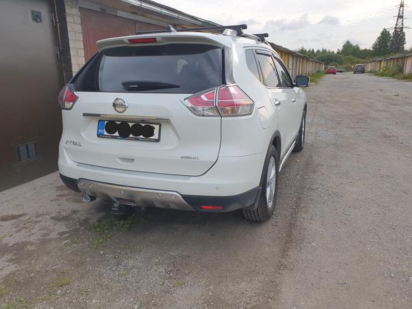White Nissan X-Trail 2015 in Tallinn, with an engine capacity of 0.00 L and mileage of 137 thousand km for 13500 €, photo 6 on AUTOMOTO.COM.LV