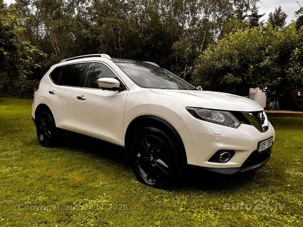 Balts Nissan X-Trail 2016 Tallina, ar dzinēja tilpumu 1.60 L un nobraukumu 200 tūkst. km par 10000 €, foto 3 vietnē AUTOMOTO.COM.LV