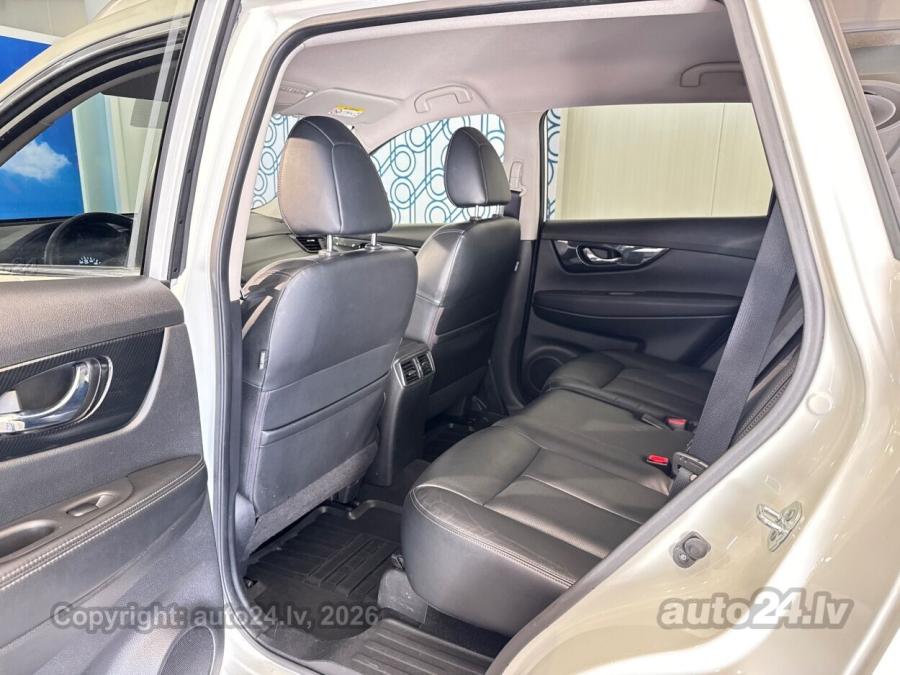 Белый Ниссан ИксТрейл 2019 в Таллин, объемом двигателя 2.00 л и пробегом 81 тыс. км за 16900 €, фото 21 на AUTOMOTO.COM.LV