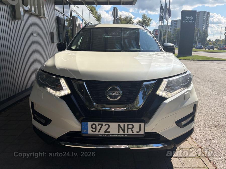 White Nissan X-Trail 2020 in Tallinn, with an engine capacity of 1.30 L and mileage of 171 thousand km for 12990 €, photo 9 on AUTOMOTO.COM.LV