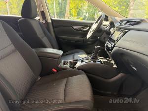 White Nissan X-Trail 2020 in Tallinn, with an engine capacity of 1.30 L and mileage of 171 thousand km for 12990 €, photo 15 on AUTOMOTO.COM.LV