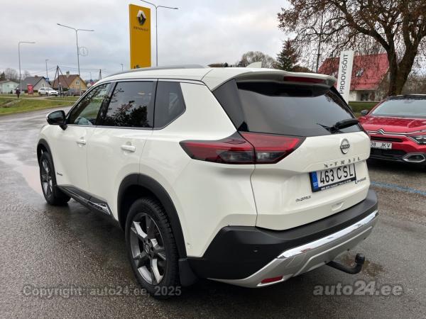 White Nissan X-Trail 2023 in Rakvere, with an engine capacity of 1.50 L and mileage of 70 thousand km for 35990 €, photo 6 on AUTOMOTO.COM.LV