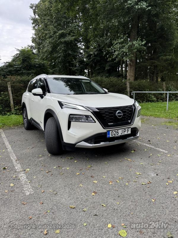 Nissan X-Trail 2023 Tallina vietnē Balts Nissan X-Trail 2023 Tallina, ar dzinēja tilpumu 1.50 L un nobraukumu 93 tūkst. km par 31000 €, foto 4 vietnē AUTOMOTO.COM.LV