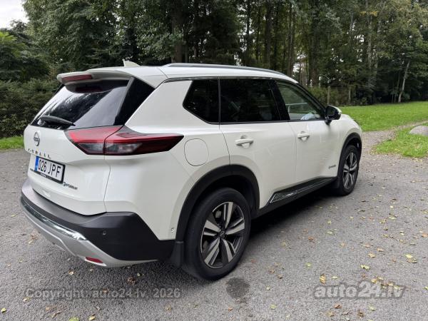 Nissan X-Trail 2023 Tallina vietnē Balts Nissan X-Trail 2023 Tallina, ar dzinēja tilpumu 1.50 L un nobraukumu 93 tūkst. km par 31000 €, foto 5 vietnē AUTOMOTO.COM.LV
