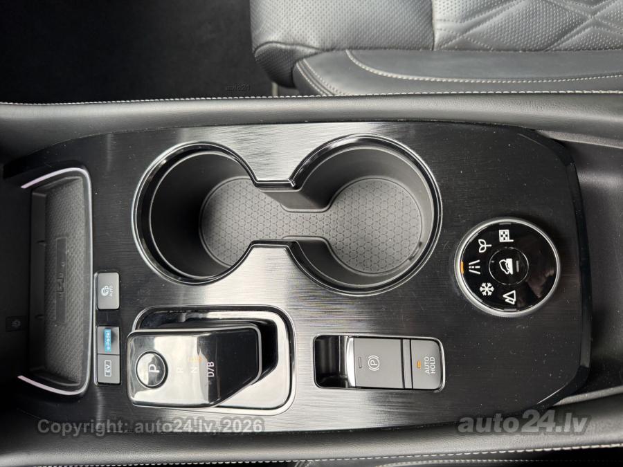 White Nissan X-Trail 2023 in Tallinn, with an engine capacity of 1.50 L and mileage of 93 thousand km for 31000 €, photo 11 on AUTOMOTO.COM.LV