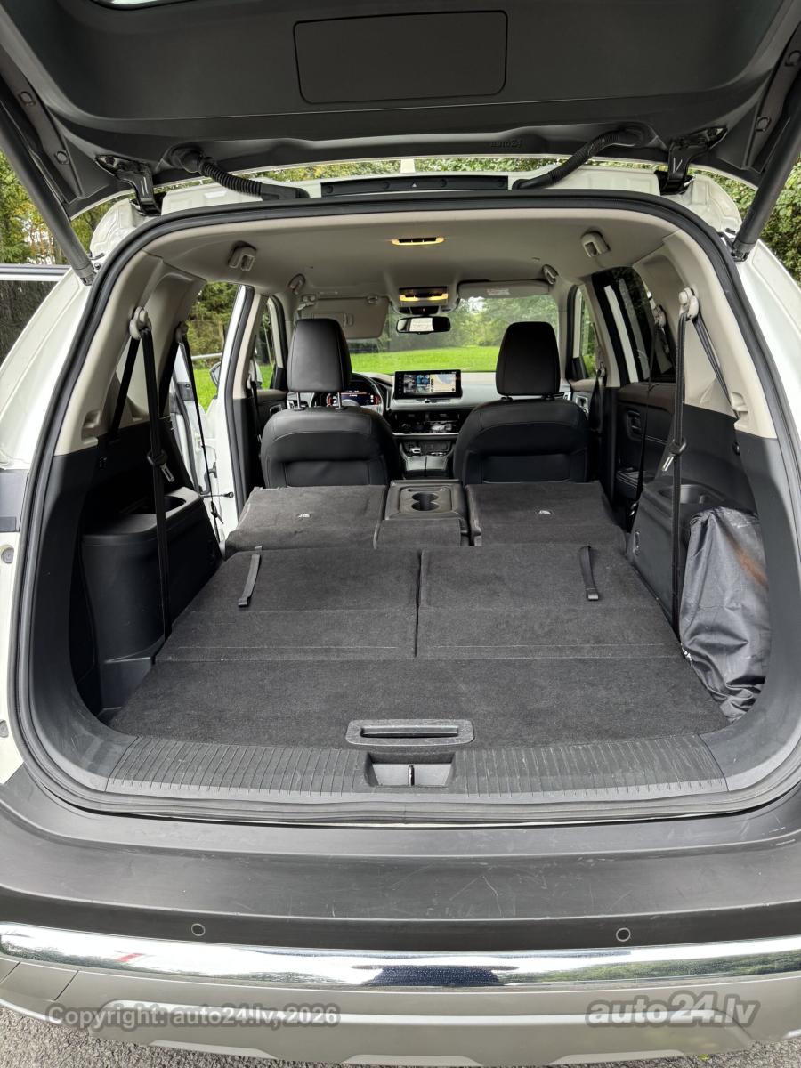 White Nissan X-Trail 2023 in Tallinn, with an engine capacity of 1.50 L and mileage of 93 thousand km for 31000 €, photo 20 on AUTOMOTO.COM.LV