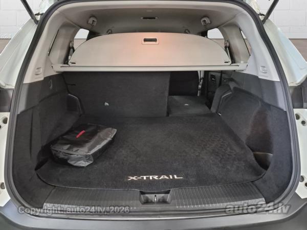 White Nissan X-Trail 2024 in Tallinn, with an engine capacity of 1.50 L and mileage of 46 thousand km for 33490 €, photo 10 on AUTOMOTO.COM.LV