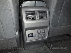 Белый Ниссан ИксТрейл 2024 в Таллин, объемом двигателя 1.50 л и пробегом 46 тыс. км за 33490 €, фото 19 на AUTOMOTO.COM.LV