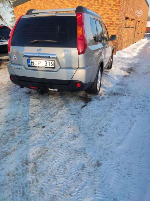 Dzeltens Nissan X-Trail 2008 Viļņa, ar dzinēja tilpumu 2.00 L un nobraukumu 190 tūkst. km par 5900 €, foto 6 vietnē AUTOMOTO.COM.LV