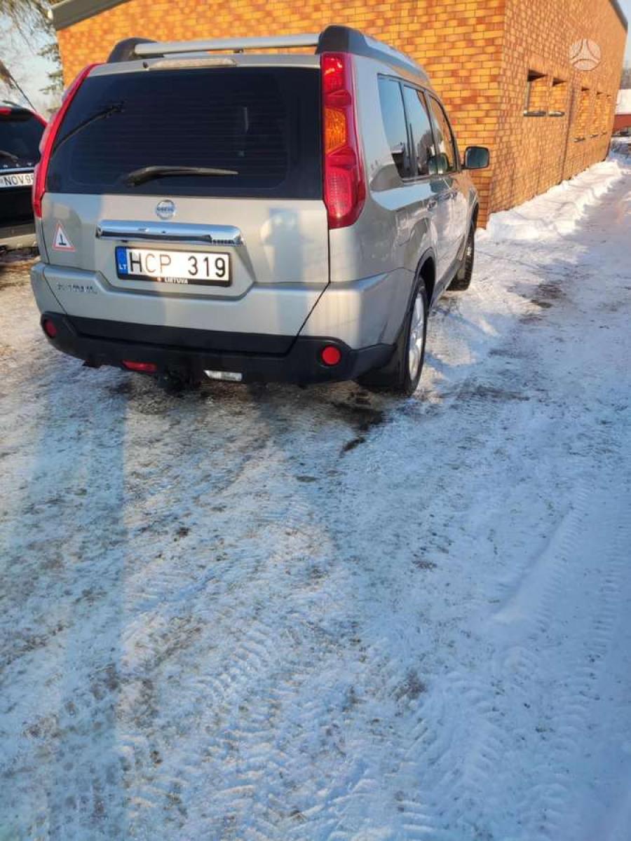 Dzeltens Nissan X-Trail 2008 Viļņa, ar dzinēja tilpumu 2.00 L un nobraukumu 190 tūkst. km par 5900 €, foto 6 vietnē AUTOMOTO.COM.LV