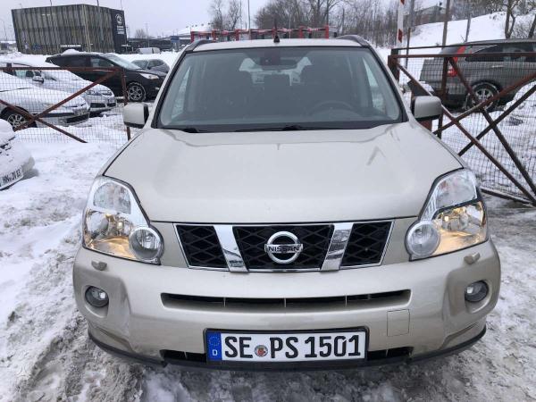 Dzeltens Nissan X-Trail 2009 Klaipėda, ar dzinēja tilpumu 2.00 L un nobraukumu 280 tūkst. km par 3900 €, foto 5 vietnē AUTOMOTO.COM.LV