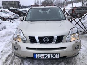 Yellow Nissan X-Trail 2009 in Klaipeda, with an engine capacity of 2.00 L and mileage of 280 thousand km for 3900 €, photo 5 on AUTOMOTO.COM.LV