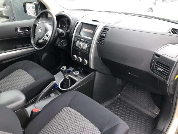 Dzeltens Nissan X-Trail 2009 Klaipėda, ar dzinēja tilpumu 2.00 L un nobraukumu 280 tūkst. km par 3900 €, foto 10 vietnē AUTOMOTO.COM.LV