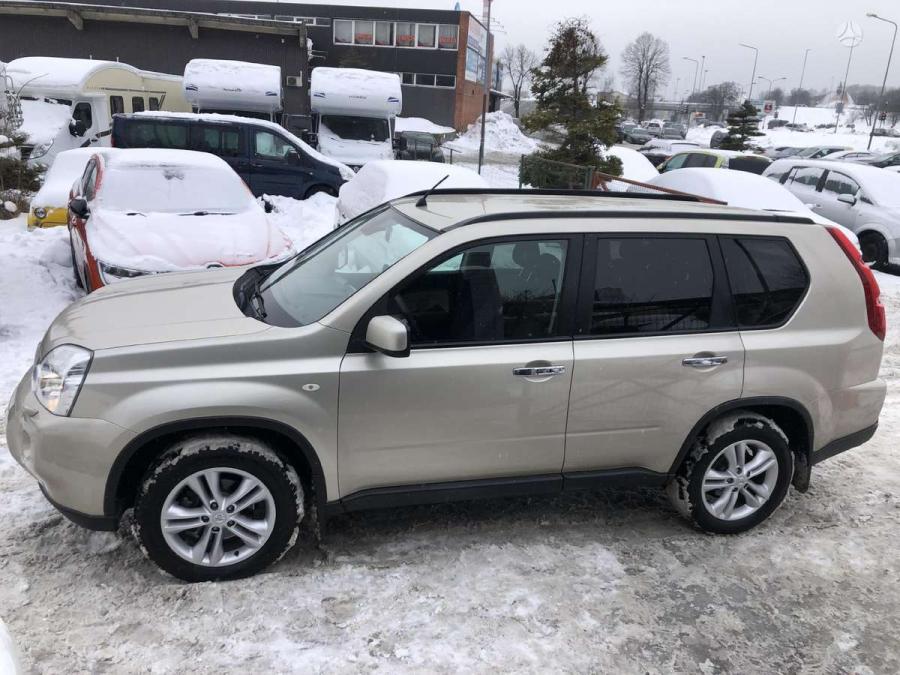 Yellow Nissan X-Trail 2009 in Klaipeda, with an engine capacity of 2.00 L and mileage of 280 thousand km for 3900 €, photo 22 on AUTOMOTO.COM.LV