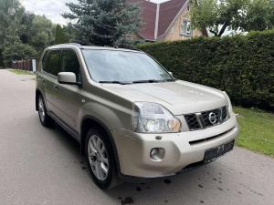 Желтый Ниссан ИксТрейл 2009 в Каунас, объемом двигателя 2.00 л и пробегом 283 тыс. км за 3150 €, фото 5 на AUTOMOTO.COM.LV