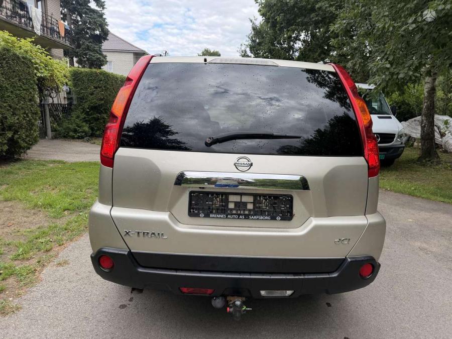 Желтый Ниссан ИксТрейл 2009 в Каунас, объемом двигателя 2.00 л и пробегом 283 тыс. км за 3150 €, фото 10 на AUTOMOTO.COM.LV