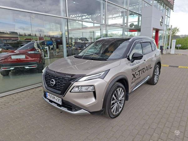 Yellow Nissan X-Trail 2025 in Vilnius, with an engine capacity of 1.50 L and mileage of 9 thousand km for 46900 €, photo 1 on AUTOMOTO.COM.LV