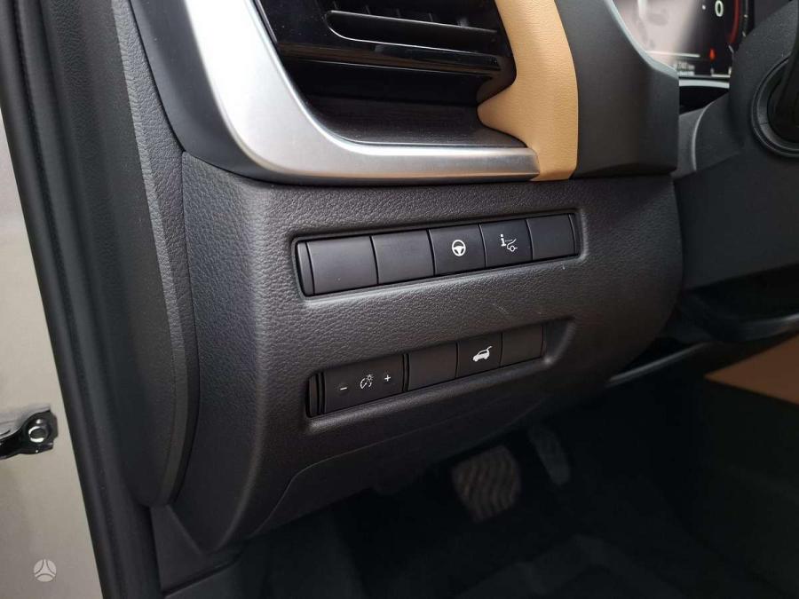 Dzeltens Nissan X-Trail 2025 Viļņa, ar dzinēja tilpumu 1.50 L un nobraukumu 9 tūkst. km par 46900 €, foto 15 vietnē AUTOMOTO.COM.LV