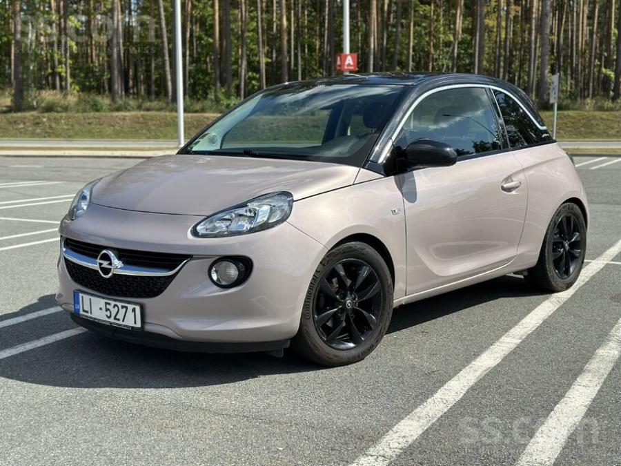 Черный Опель Адам 2016 в Рига, объемом двигателя 1.40 л и пробегом 140 тыс. км за 3900 €, фото 1 на AUTOMOTO.COM.LV