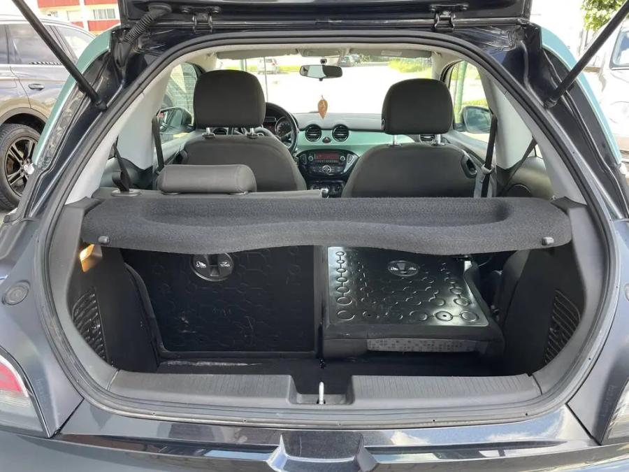 Pelēks Opel Adam 2013 Talsi, ar dzinēja tilpumu 1.20 L un nobraukumu 243 tūkst. km par 2900 €, foto 6 vietnē AUTOMOTO.COM.LV