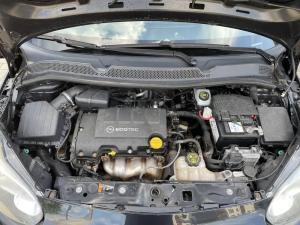 Pelēks Opel Adam 2013 Talsi, ar dzinēja tilpumu 1.20 L un nobraukumu 243 tūkst. km par 2900 €, foto 11 vietnē AUTOMOTO.COM.LV