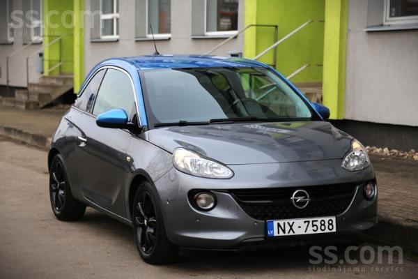 Grey Opel Adam 2018 in Riga, with an engine capacity of 1.00 L and mileage of 63 thousand km for 7295 €, photo 4 on AUTOMOTO.COM.LV