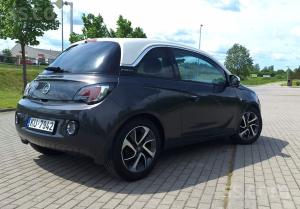 Grey Opel Adam 2013 in Tukums, with an engine capacity of 1.40 L and mileage of 184 thousand km for 2900 €, photo 3 on AUTOMOTO.COM.LV