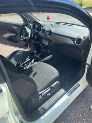 Opel Adam 2013 Panevēža, ar dzinēja tilpumu 1.40 L un nobraukumu 148 tūkst. km par 4250 €, foto 22 vietnē AUTOMOTO.COM.LV