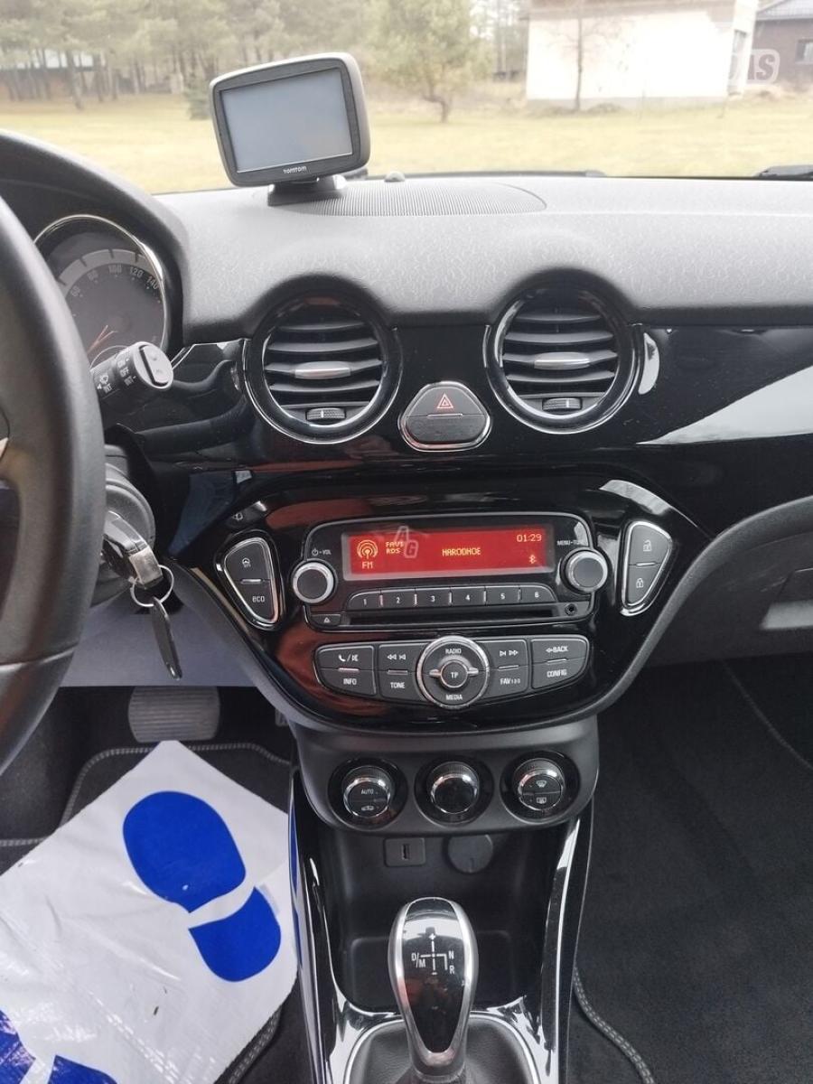 Opel Adam 2016 in Druskininkai, with an engine capacity of 1.40 L and mileage of 206 thousand km for 6500 €, photo 13 on AUTOMOTO.COM.LV